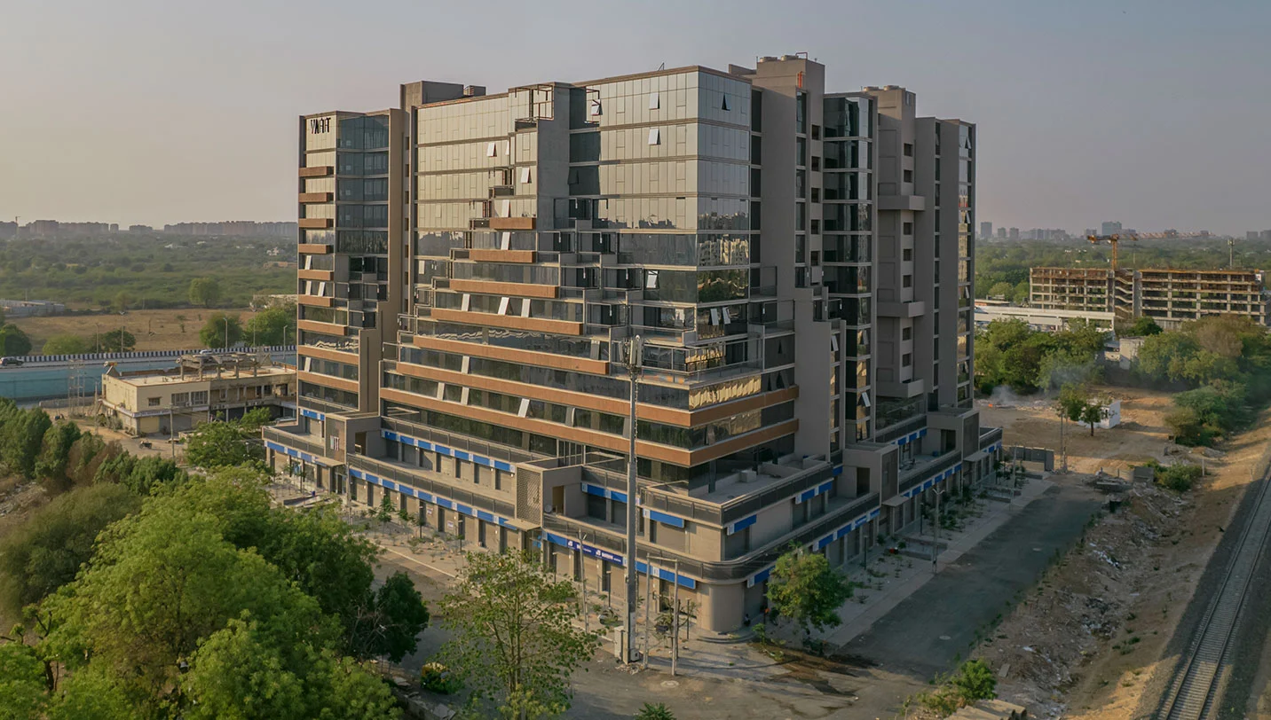 World Trade Tower, Gujarat Uses SGG Cool-Lite, High Performance Glass