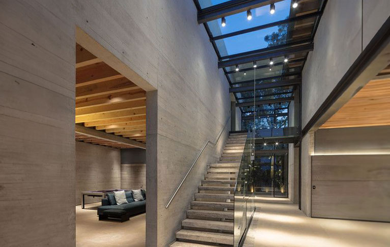 How To Create Unique Designs With Glass And Diverse Materials | Saint ...