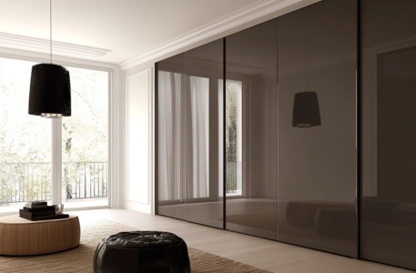 How To Elevate Bedroom Decor Aesthetics With Glass Wardrobe Shutters ...