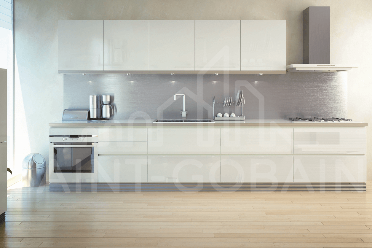 Ultra White Lacquered Glass Kitchen Shutters | Saint-Gobain Glass