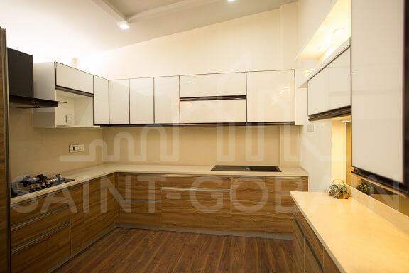 Contemporary Kitchen Shutters | Saint-Gobain Glass